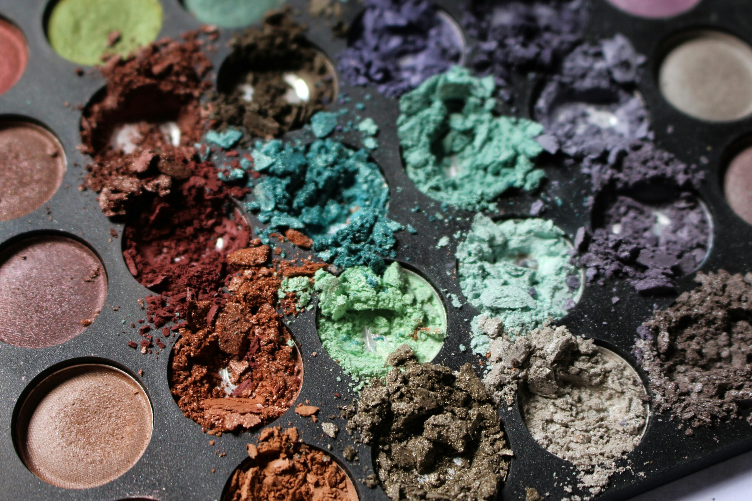 About Us – Effect Pigments Center